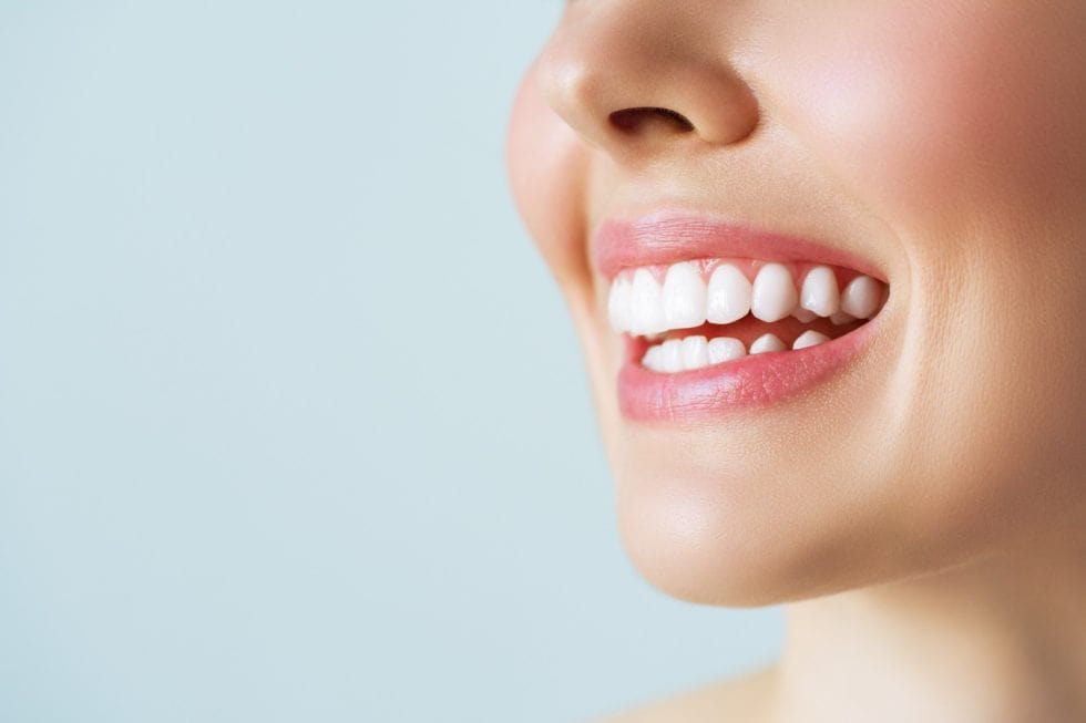 Professional Teeth Whitening: Your Guide to Achieving a Brighter ...